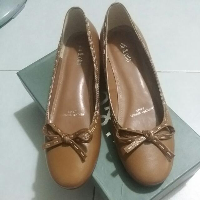 Itti & Otto Pump Heel Shoe, Women's Fashion, Footwear, Heels on Carousell