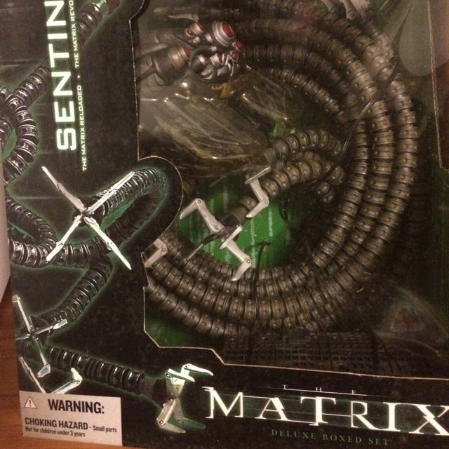 McFarlane Matrix Sentinel + Neo, Hobbies & Toys, Toys & Games on Carousell