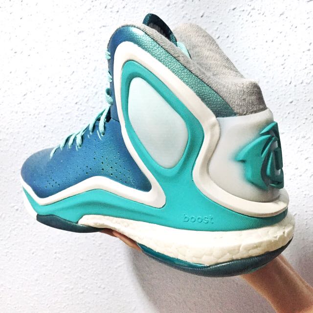 Adidas Derrick Rose 5 Boost, Women's Fashion, Footwear, Sneakers on ...