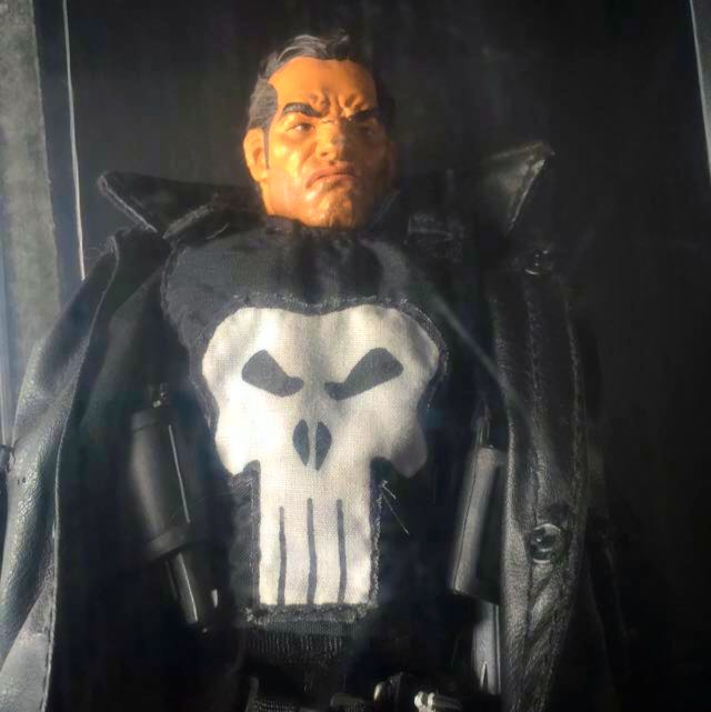 The Punisher Marvel Studios 12 Inch Collector's Edition Loose, Hobbies ...