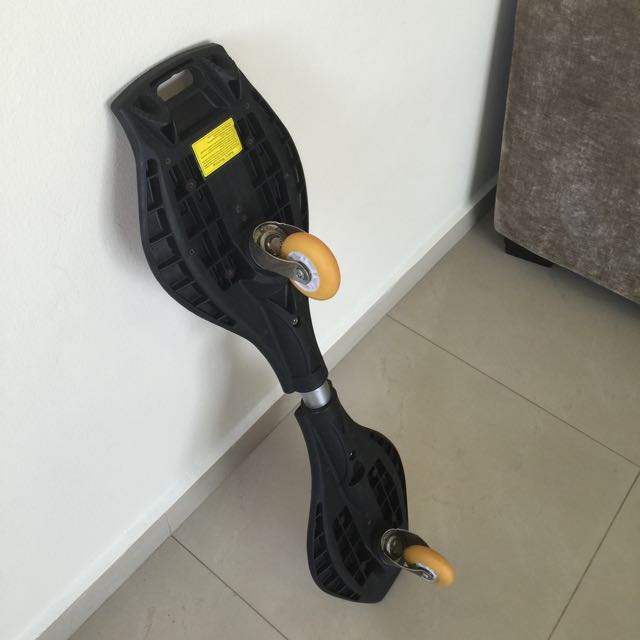 Wiggle Board, Hobbies & Toys, Toys & Games on Carousell