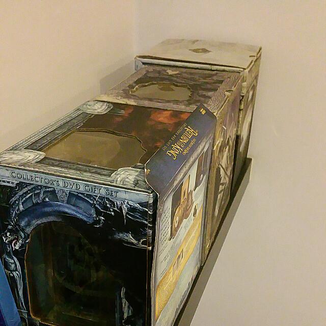 Lord Of The Rings Complete Trilogy Box Sets Comes With Limited Edition ...
