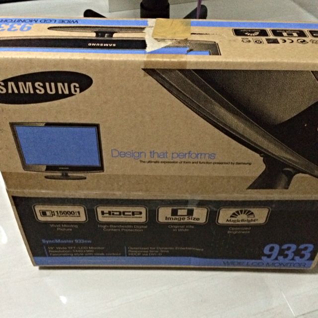 Samsung Wide LCD Monitor SyncMaster 933BW, Health & Nutrition, Health ...