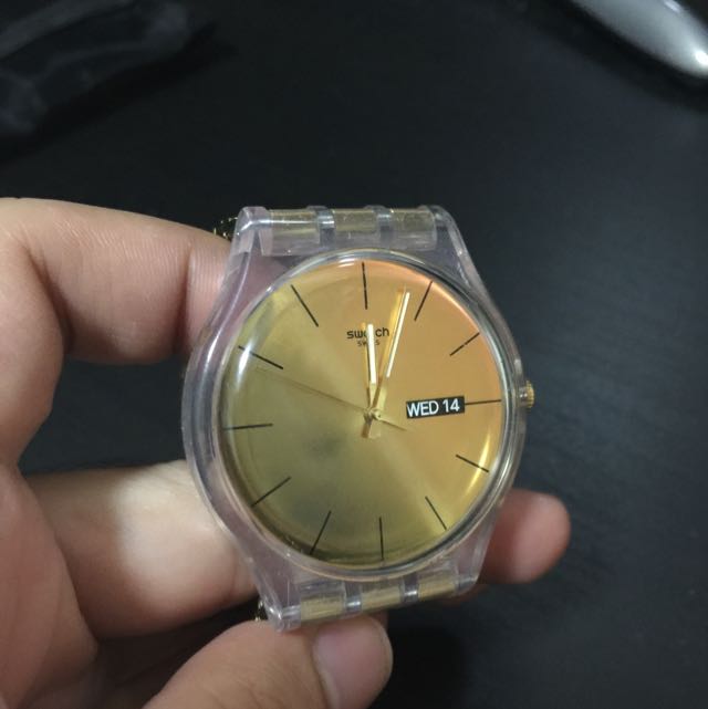 Swatch Gold, Men's Fashion, Watches & Accessories, Jewelry on Carousell