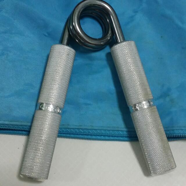 Ironmind Captains Of Crush CoC Grippers No.2, Sports Equipment ...