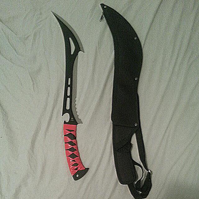 Red Guardian Sword (With Sheath), Men's Fashion on Carousell