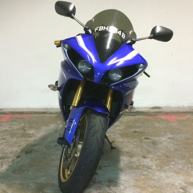 Yamaha YZF R1 '11, Motorcycles on Carousell