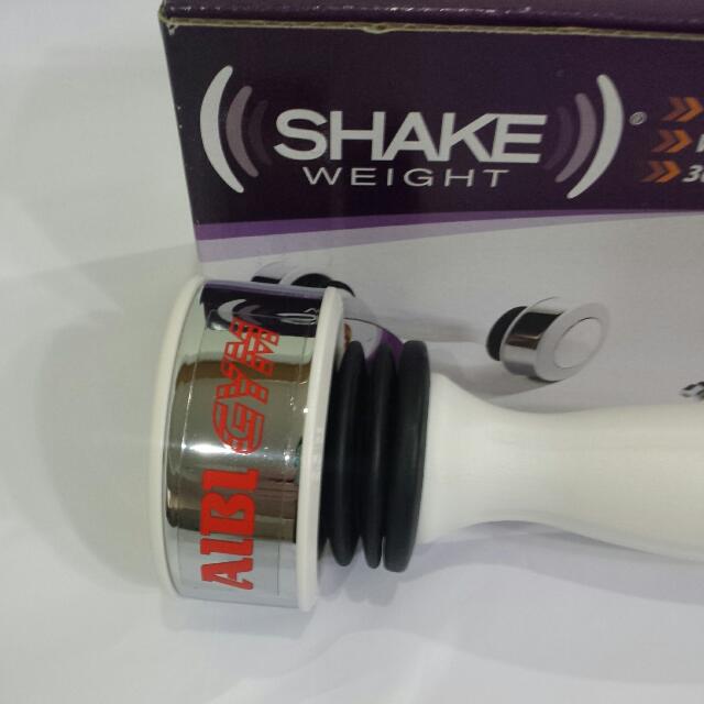 AIBI Shake Weight, Women's Fashion, Activewear on Carousell