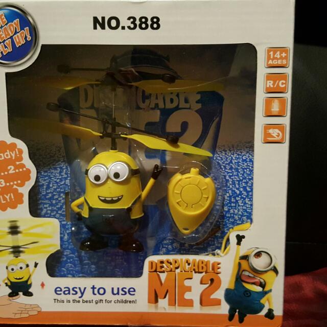 Fly Minion, Hobbies & Toys, Toys & Games on Carousell