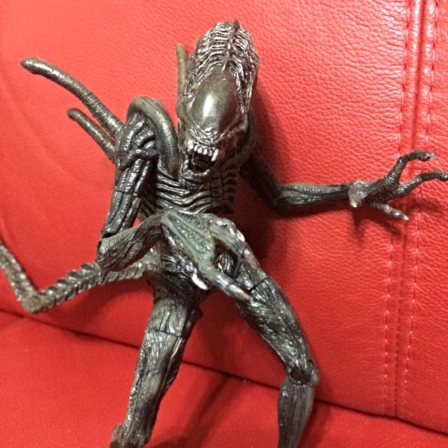 Neca AVP Alien VS Predator Requiem - Alien Warrior, Hobbies & Toys ...