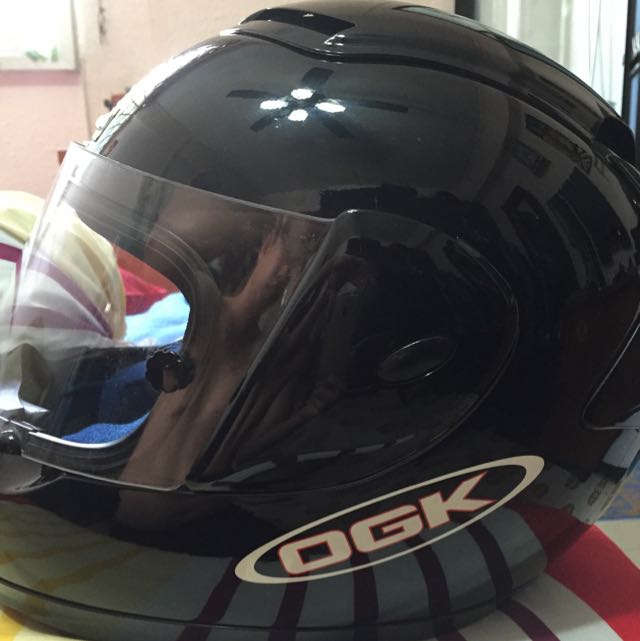 OGK Aeroblade II Full-face Helmet, Car Accessories on Carousell
