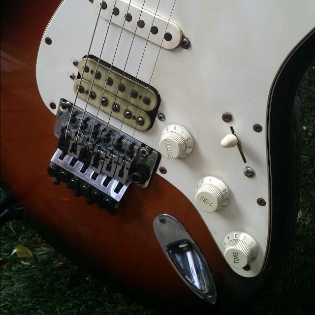 90s U.S. Fender Stratocaster HSS with Floyd Rose Tremolo, Hobbies ...