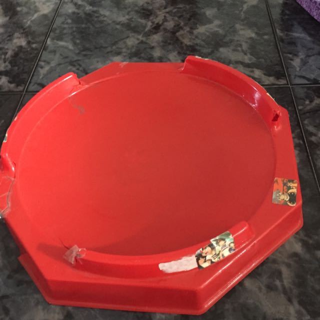 Beyblade-Circular/Round/Offensive Stadium, Everything Else on Carousell
