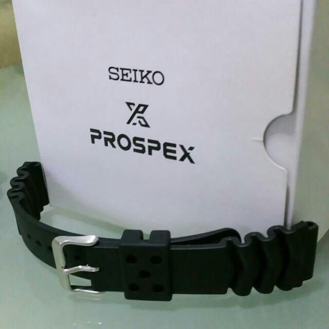 [Reserved] ORIGINAL Almost New Seiko Z22 Rubber Diver's Watch Strap, Mobile Phones & Gadgets ...