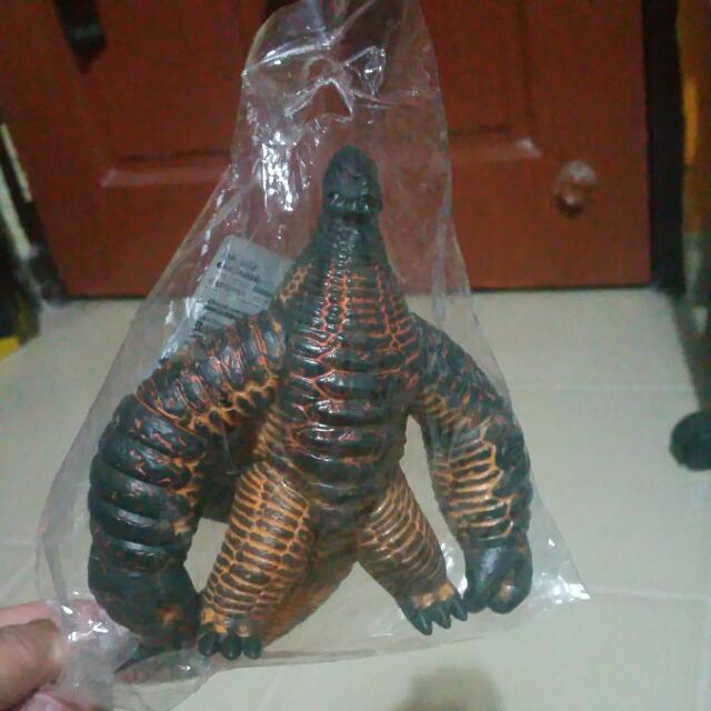 Ultraman DX Red King (Rare) Monster, Hobbies & Toys, Toys & Games on ...