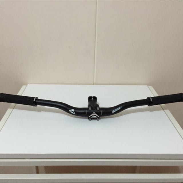 Merida Comp Handle Bar, OS Stem And Grips, Sports Equipment, Bicycles ...