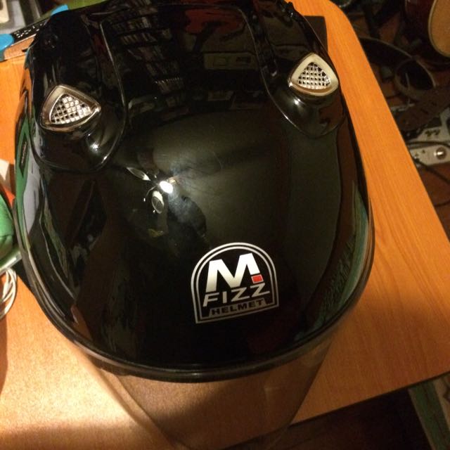 M Fizz Black Helmet Evolution II, Cars on Carousell