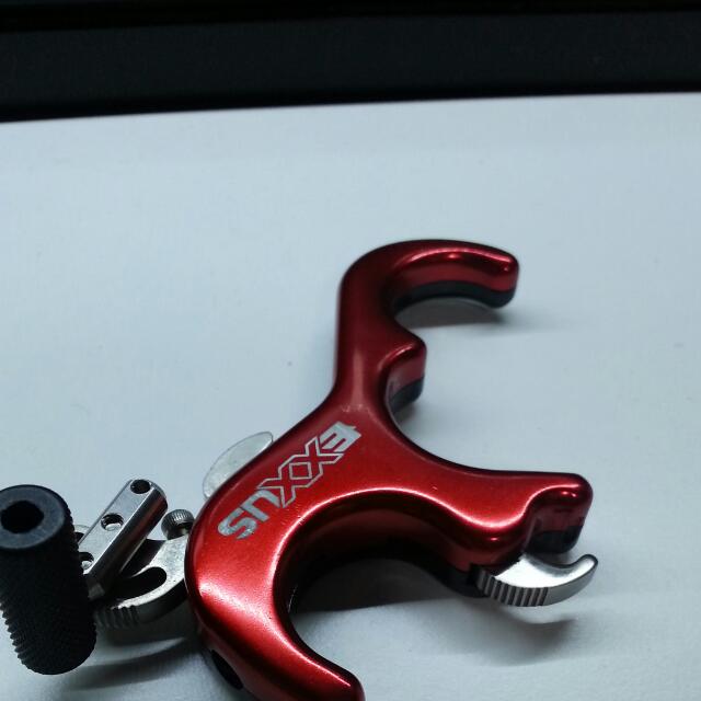 Compound Archery Release Scott Exxus Thumb release, Sports Equipment ...