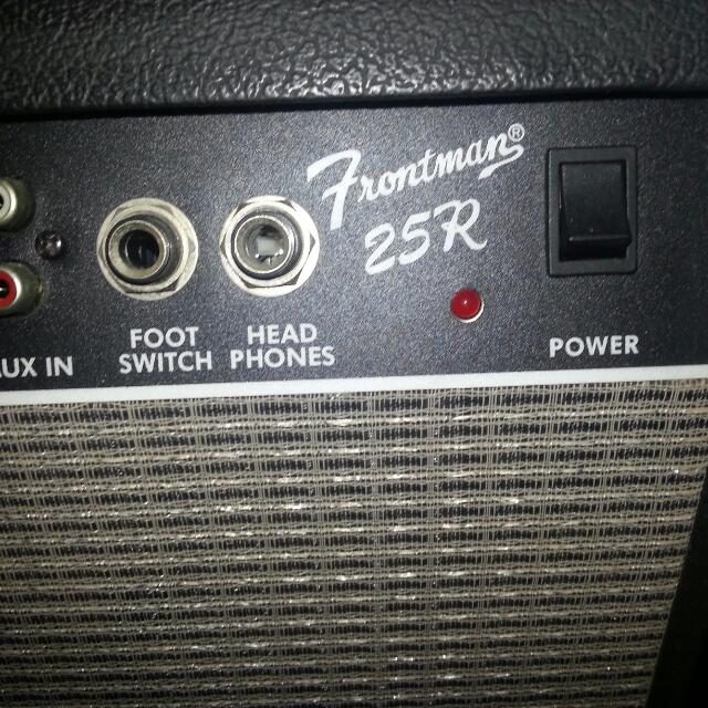 Fender Frontman 25R (25 Watts Solid State Amp), Hobbies & Toys, Music ...