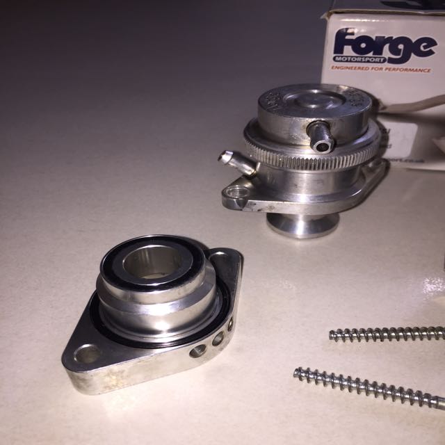 FORGE Recirculation Valve With DV Spacer for VAG 1.4 TSi Twincharged ...