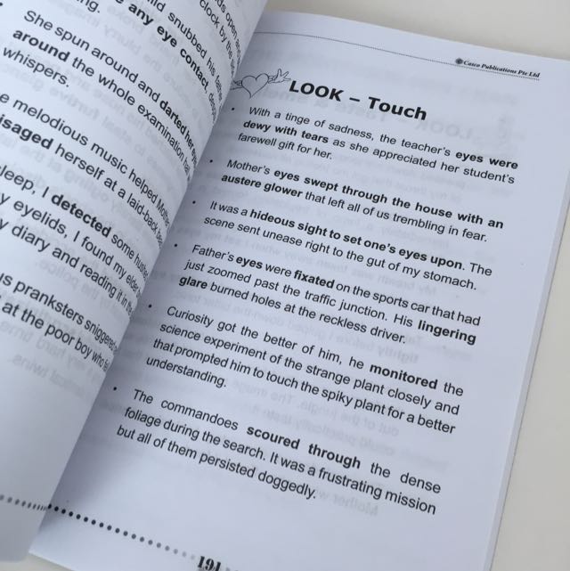 Phrases booK, Hobbies & Toys, Books & Magazines, Textbooks on Carousell