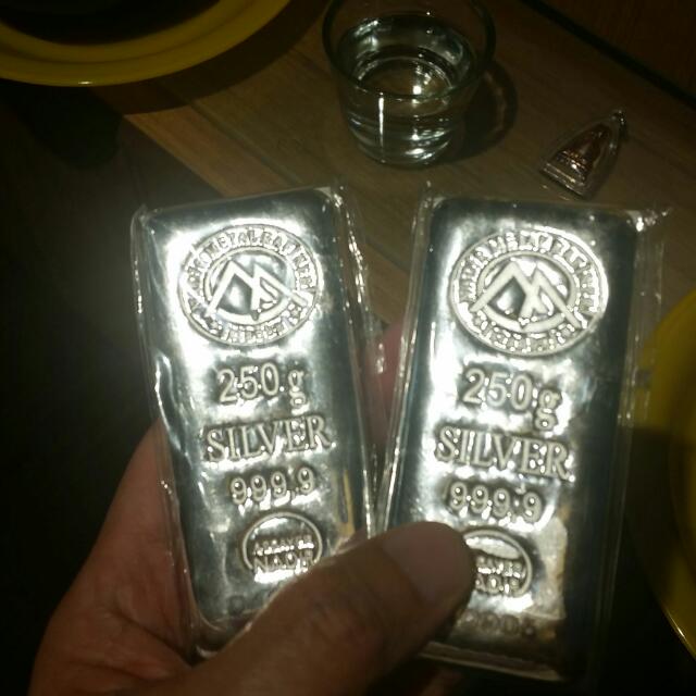 250 Gram Silver Bar, Everything Else on Carousell