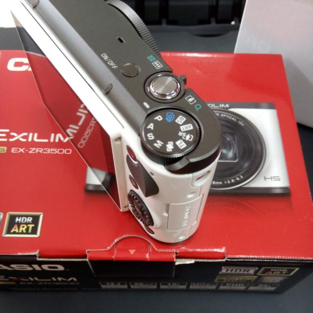 Casio Zr3500 White, Photography, Cameras on Carousell