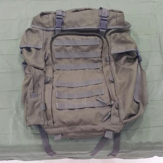 SAF Army Field Pack (Excellent Condition), Sports Equipment, Sports ...