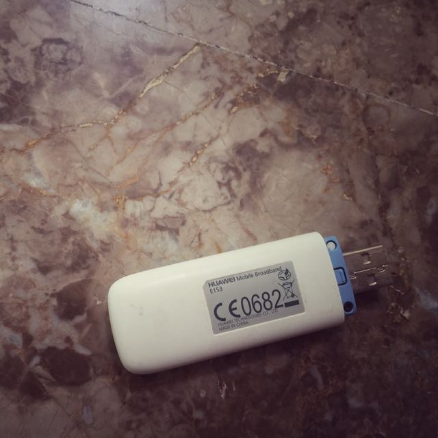 Huawei E153 Singtel HSDPA/3G USB Stick Modem (Reserved), Computers ...