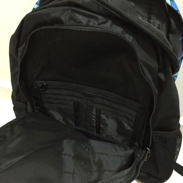 Li Ning Backpack, Men's Fashion, Bags, Backpacks on Carousell