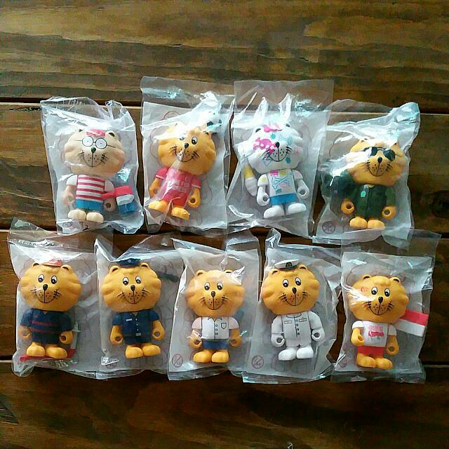 Singas For Sale, Everything Else on Carousell