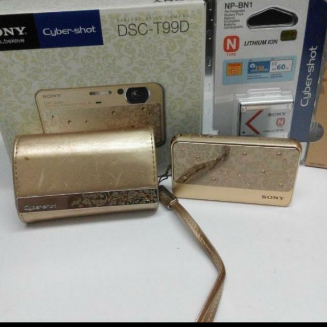 Sony Limited Edition T99D GOLD Digital Camera, Health & Nutrition ...
