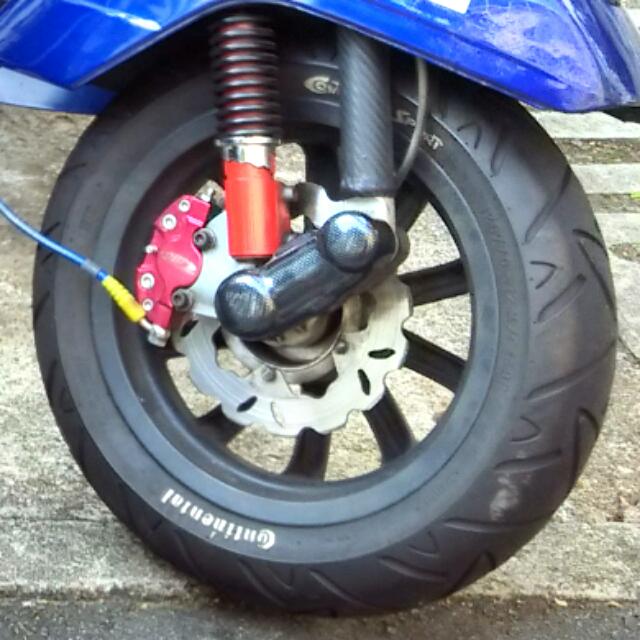Vespa 12 inch Rims With Tires, Cars on Carousell