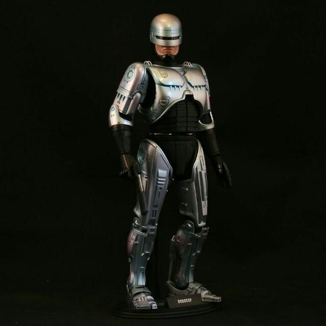 1/6 12 Inch Hot Toys Robocop MMS10, Hobbies & Toys, Toys & Games on ...