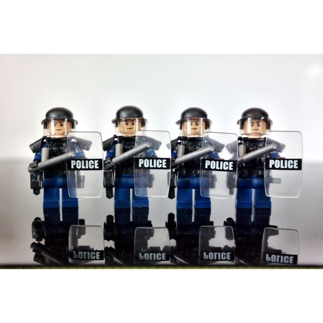 Police T-Baton By BrickForge For LEGO minifigure, Hobbies & Toys, Toys ...