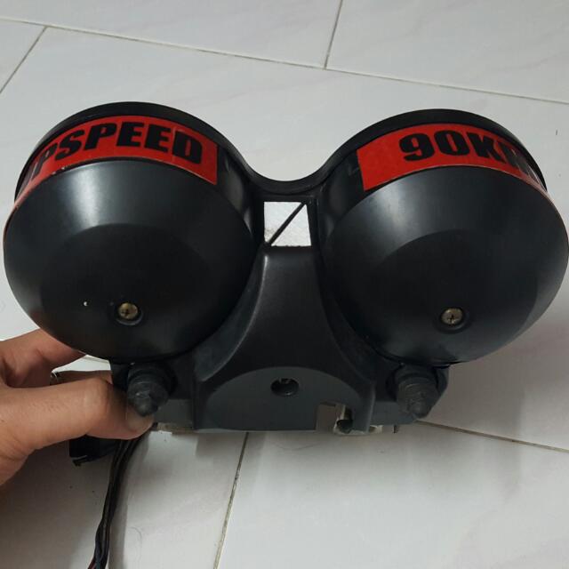 Cb400 Super Four Spec 2 Vtec Local Meter, Cars on Carousell
