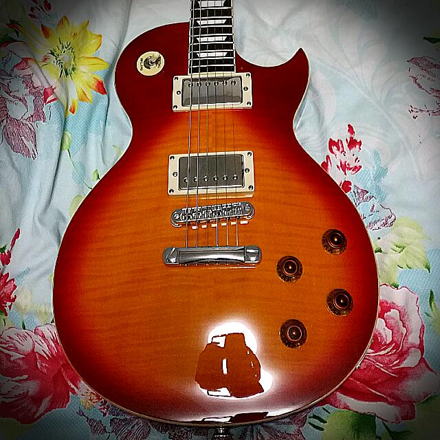 I Suzuki Les Paul Sls Electric Guitar, Hobbies & Toys, Music & Media ...