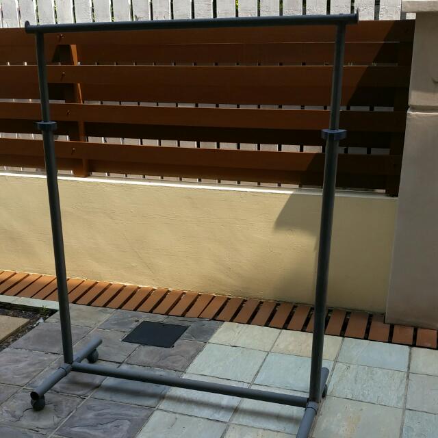 Moveable Clothes Hanger, Sports Equipment, Exercise & Fitness, Cardio ...