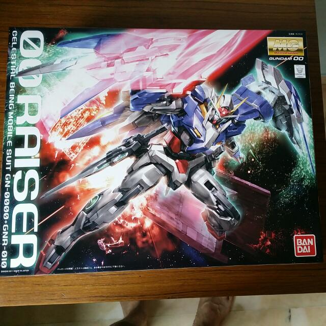 Master grade Bandai Red Astray, 00 Raiser And Banshee, Hobbies & Toys ...