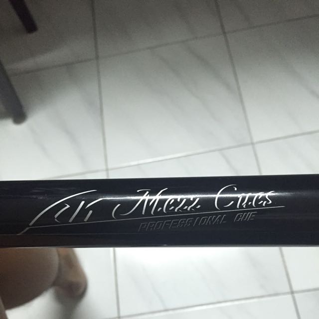 AUTHENTIC MEZZ CUE POWER BREAK PRO, Sports Equipment, Sports & Games ...