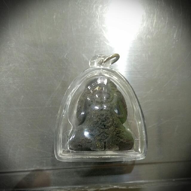 Lp Dam Wat Mai Naparam 2539 Phra Pidta, Hobbies & Toys, Memorabilia ...