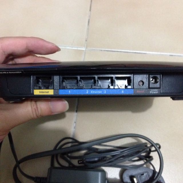 Linksys Cisco Wireless Broadband Router WRT160N, Computers & Tech ...