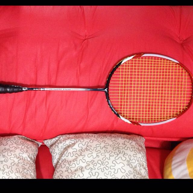 Victor Brave Sword 168 Badminton Racket, Sports Equipment, Sports ...