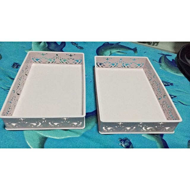 Daiso Pink Tray, Furniture on Carousell