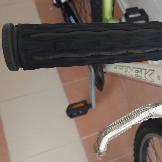 Trek 3700 WSD, Sports Equipment, Bicycles & Parts, Bicycles on Carousell