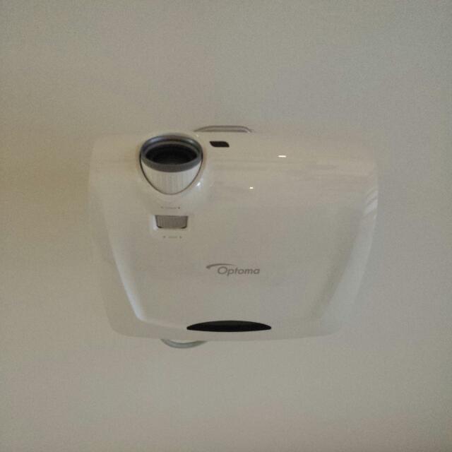 Optoma HD30 DLP 3D Projector, TV & Home Appliances, TV & Entertainment ...