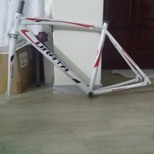 Urata roadbike frame, Sports Equipment, Bicycles & Parts, Bicycles on ...