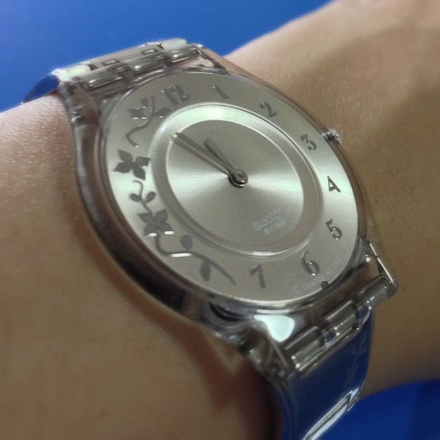 Brand New Classic Swatch Watch (Climber Flowery), Mobile Phones ...