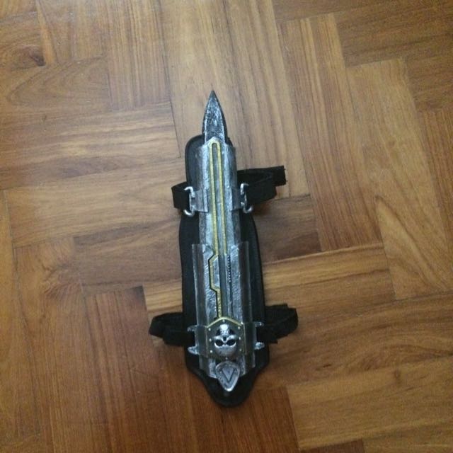 Assassin Creed 4 Hidden Blade [edward Kenway's Hidden Blade (without ...