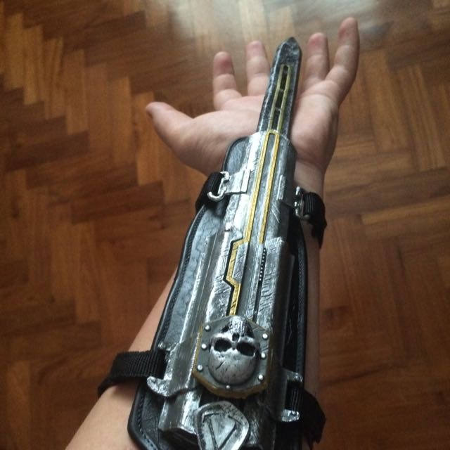 Assassin Creed 4 Hidden Blade [edward Kenway's Hidden Blade (without ...